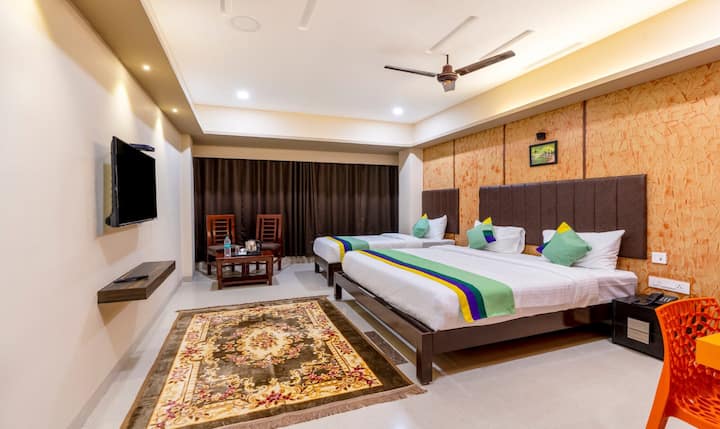 Suite Room - Hotel D Grand - Madurai