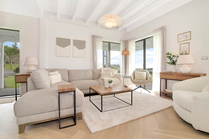Oliva Bay Retreat - Tauranga