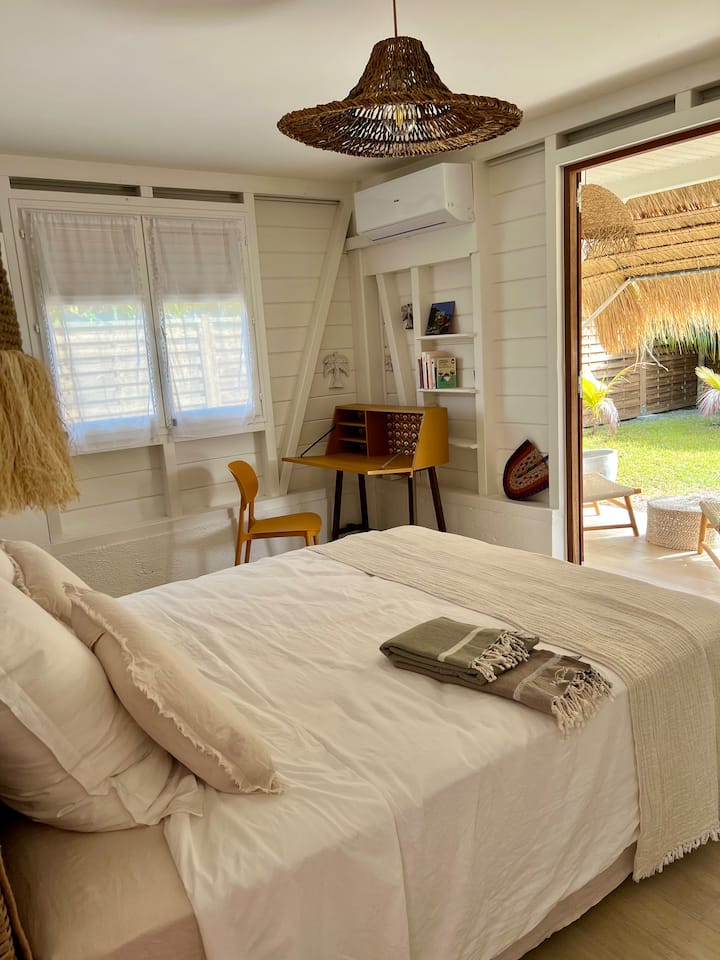 Cabane Folie Douss-piscine&confort à 2pas Du Lagon - Martinique