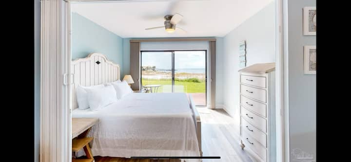 1st Floor Bay Front With Private Fishing Pier/pool - Navarre, FL