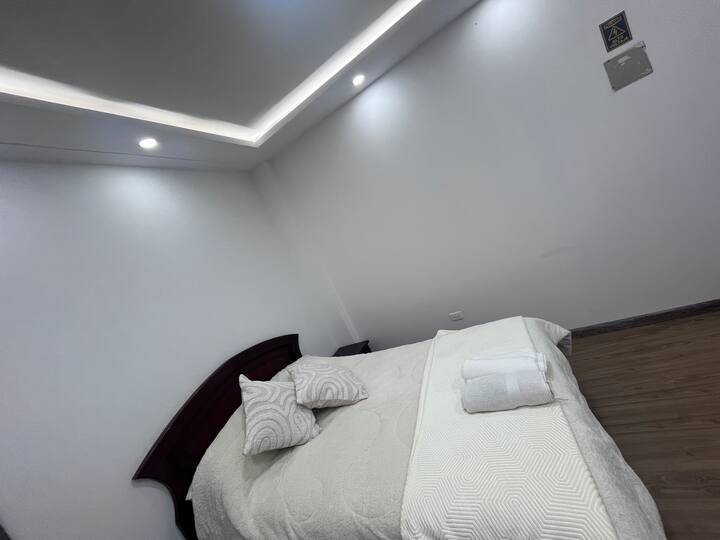 Moderno Airbnb ÁRea De Trabajo - Otavalo