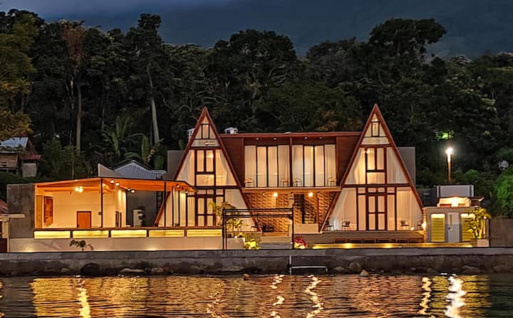 Raja Woods Toba Cabin#2 10pax - Muara