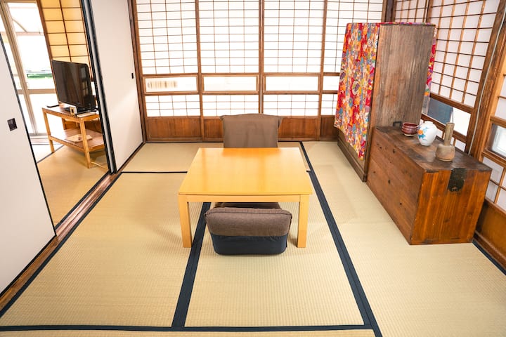 香取ハウス 田舎の古民家 本館6名 別館2名 無料駐車場 6名までは本館のみ貸し出し - 나리타시