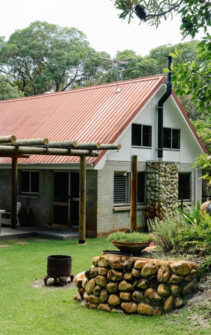 The Alkira House - Moreton Island