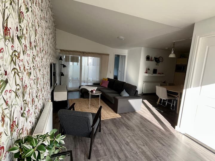 Comfortabel Huis Voor 5 | Strand & Keukenhof - Noordwijkerhout