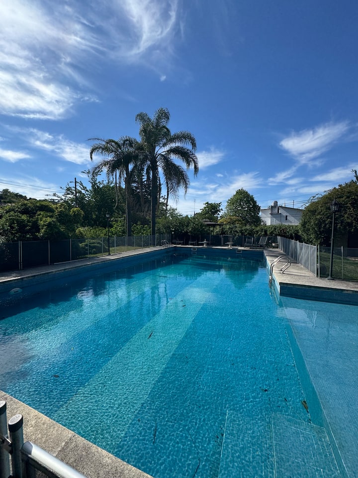 Casa Amplia Con Pileta, Quincho Y Gran Patio. - Cosquín