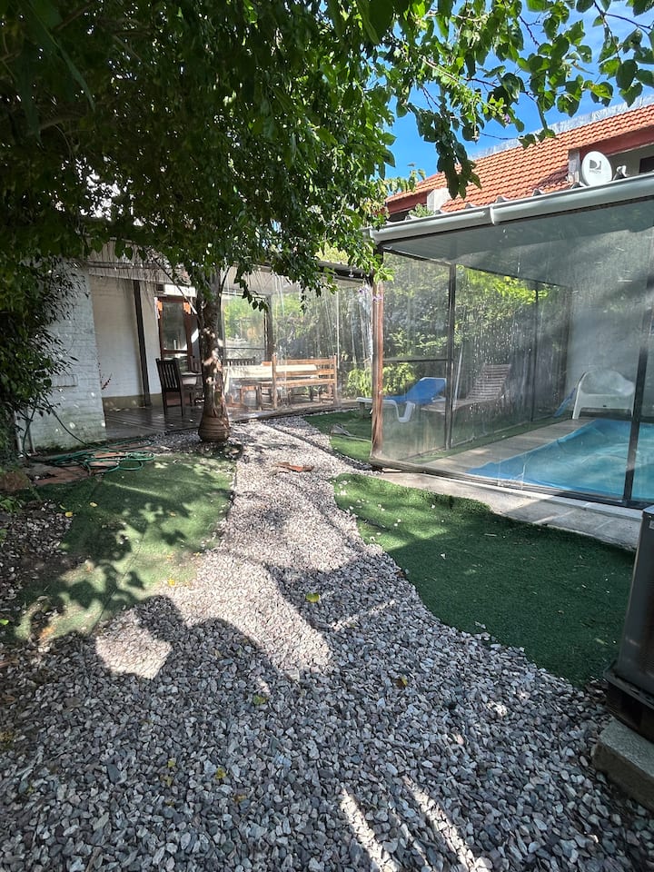Casa Con Piscina Climatizada Y Cerrada - Playa Verde