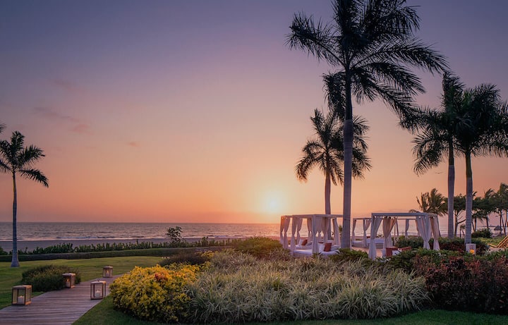 Grand Luxxe 3 Bed 2.5 Bath Suite - Nuevo Vallarta