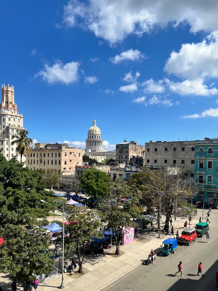 Stunning Havana Views + Balcony | Spacious 2br/ac - Havana