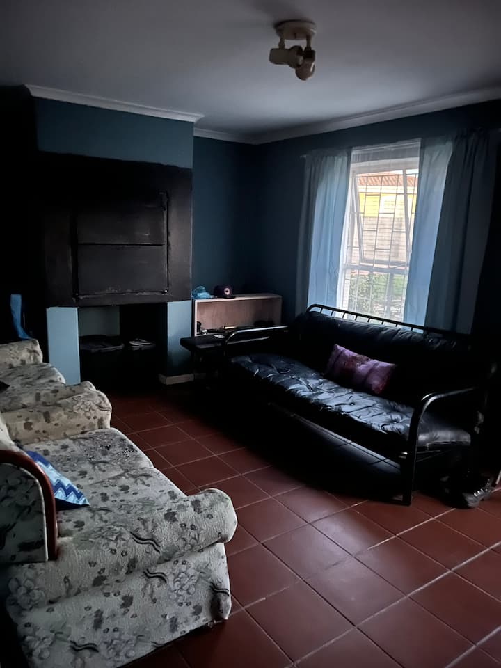 14 On Bordeaux - Jacobs Bay