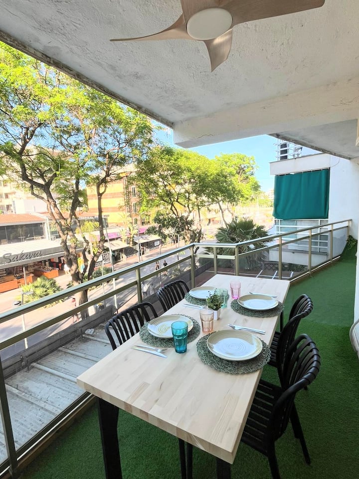 Tropical Suite Terraza Con Minigolf - Salou