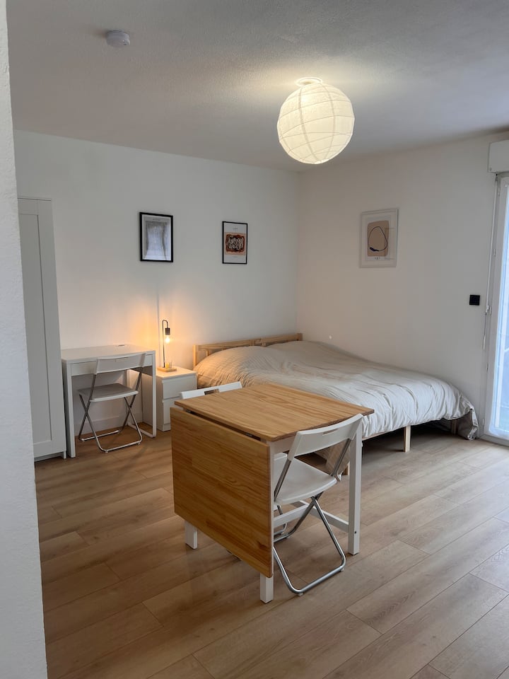 Charmant Appartement Rénové - Bourg-Saint-Andéol