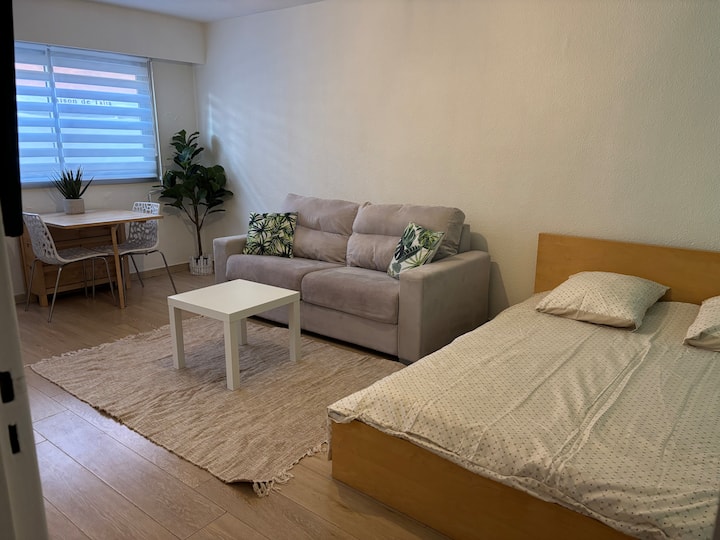 Centre Golfe Juan, Proche Cannes + Plage à Pied - Vallauris