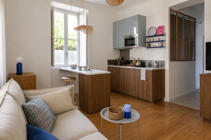 Flamingo Blue | Logement Unique & Coloré - Nantes