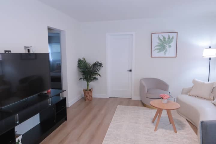 Upgrade,private Space,near By Rose Bowl,old Town - Pasadena, CA