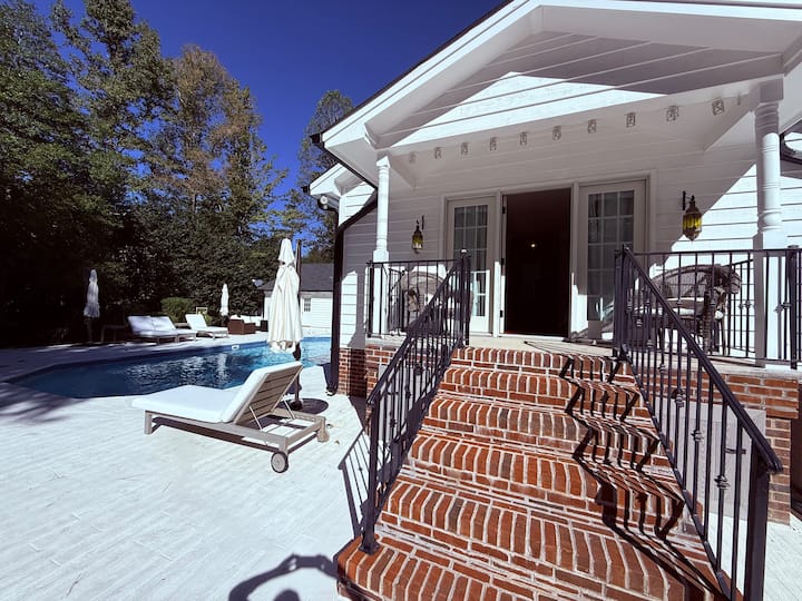 Pet Friendly W/pool & Steam Shower In Master Room - Apex, NC