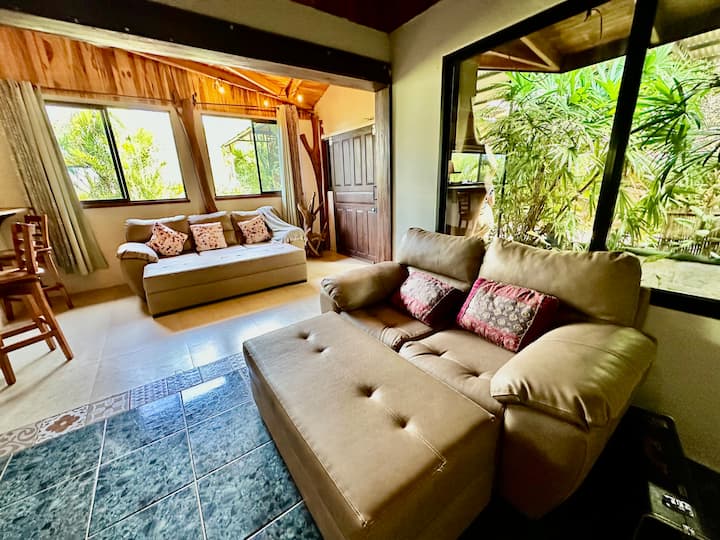 Family Escape · Ocean View + Comfort / Wifi/ Birds - Playa Blanca, Costa Rica