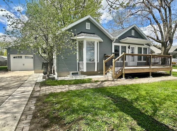 Lakeside Cottage! - Worthington, MN