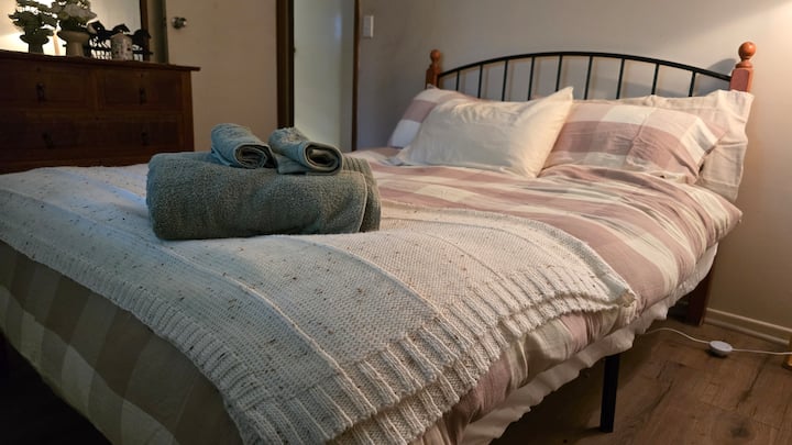 Warrego Farm Stay - Woodford