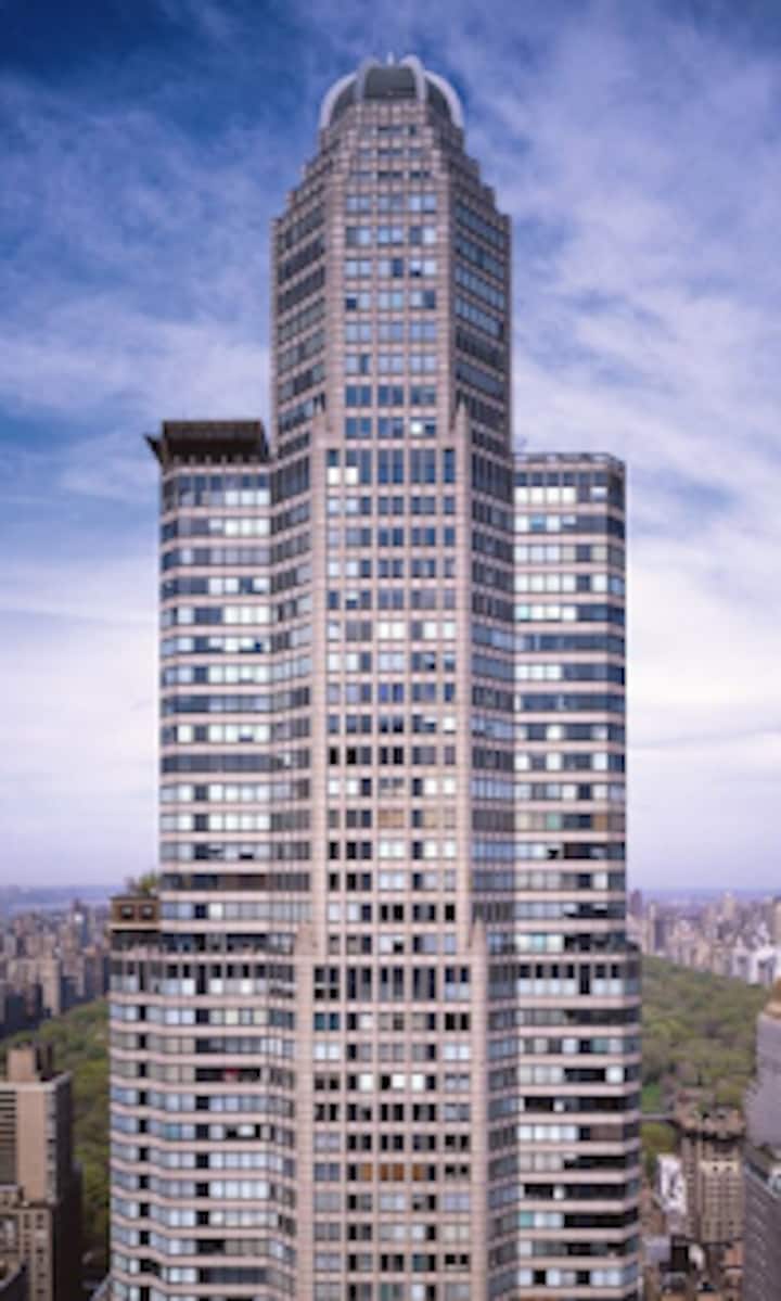 Luxury Midtown Gem–family Comfort By Central Park - 에지워터