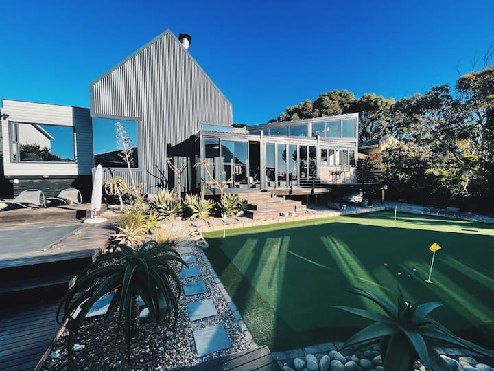 Wunder Hq - Pringle Bay