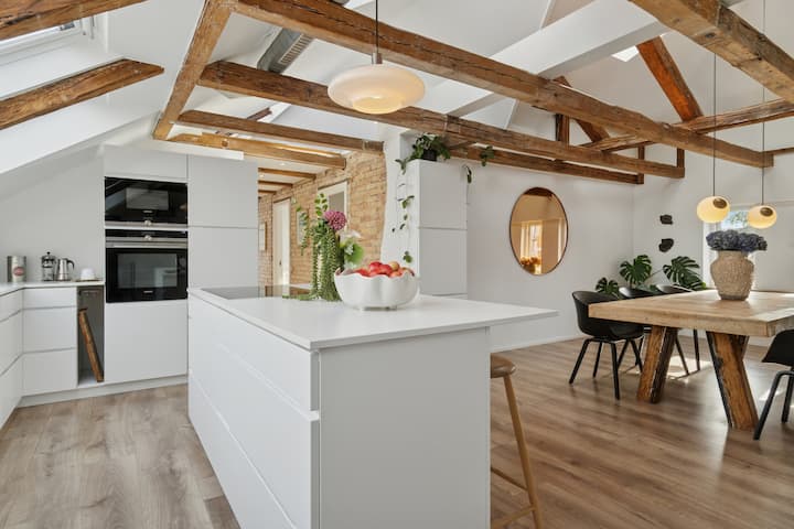 Quiet & Lux 2br Penthouse In City Center - Rooftop - Aarhus