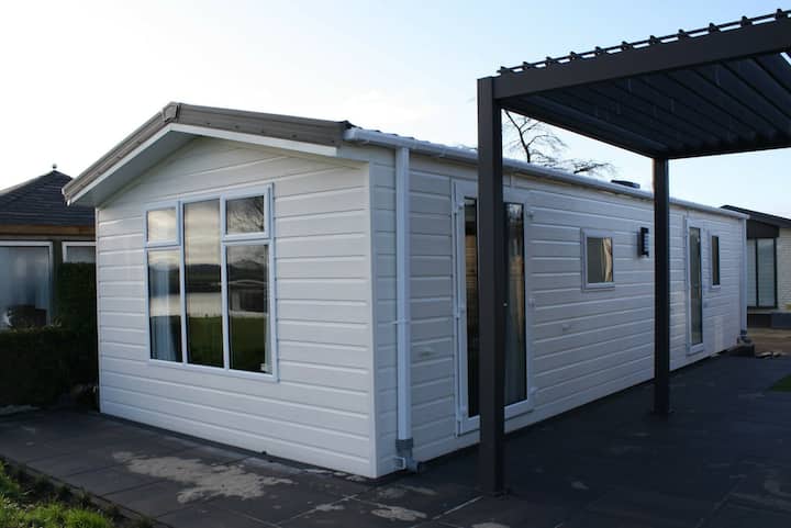 Ijssel Chalet By The Water | 4 Persons - Deventer