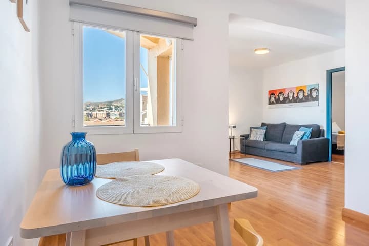 Bright Top-floor Apartment With Balcony In Granada - Dílar