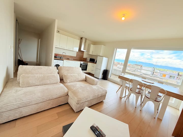 Gare Annemasse - Parking Sécurisé - ÉQuipé - Annemasse