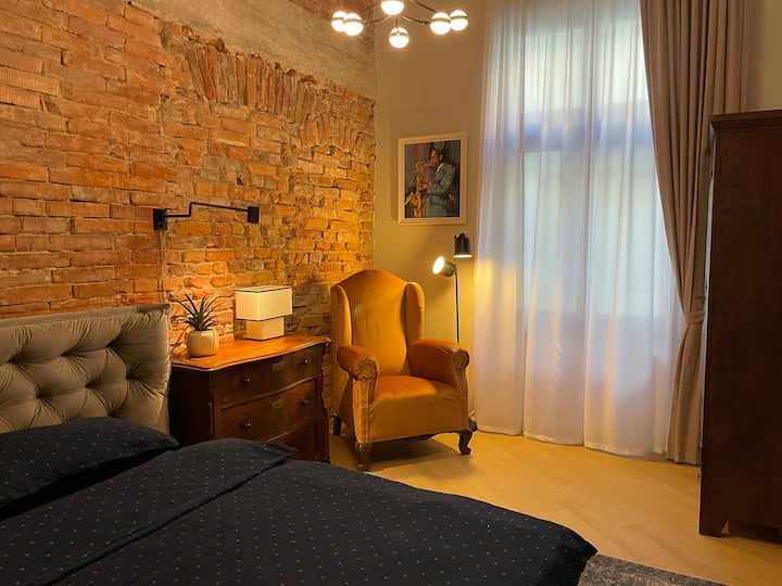 Art Apartment Ultracentral - Oradea