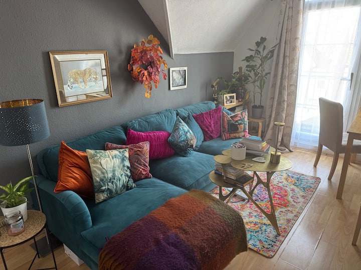 Quirky Apartment Next To The Sea - Southend-on-Sea