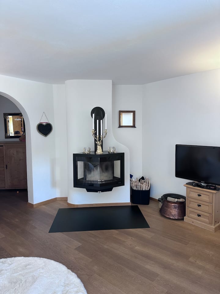 Sonnige Charmante Wohnung - Silvaplana