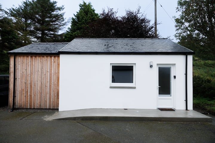 Cosy Cottage With Sea View Near Portree - Uig