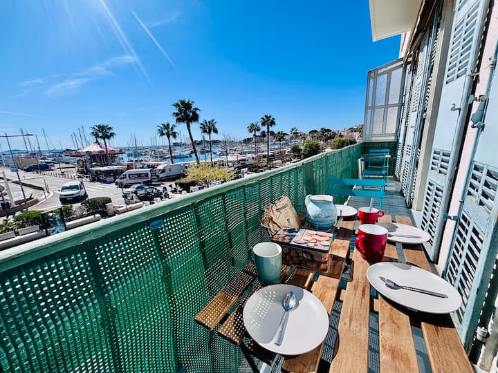 Exceptionnel Appartement T3 Sur Le Port De Bandol - Bandol