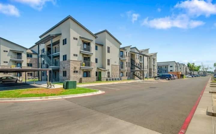 Downtown1bedroomaptw/ Gameroomnocleaningfee - Waco, TX