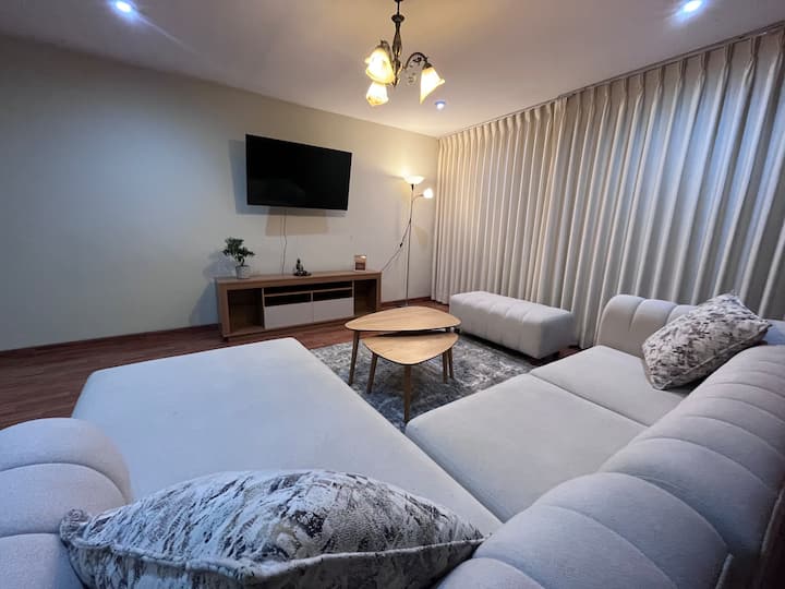 Amplio Y Acogedor Departamento. - Arequipa