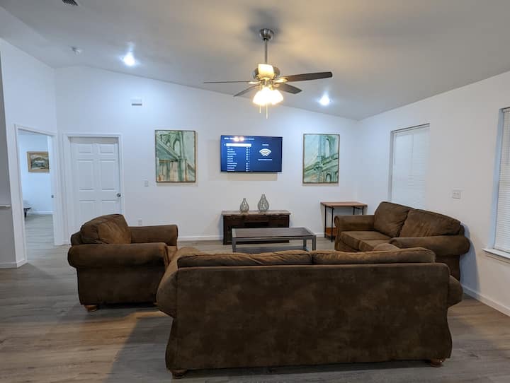 Home (4b/2b): Brand New House For Travelers (2715) - Tallahassee, FL