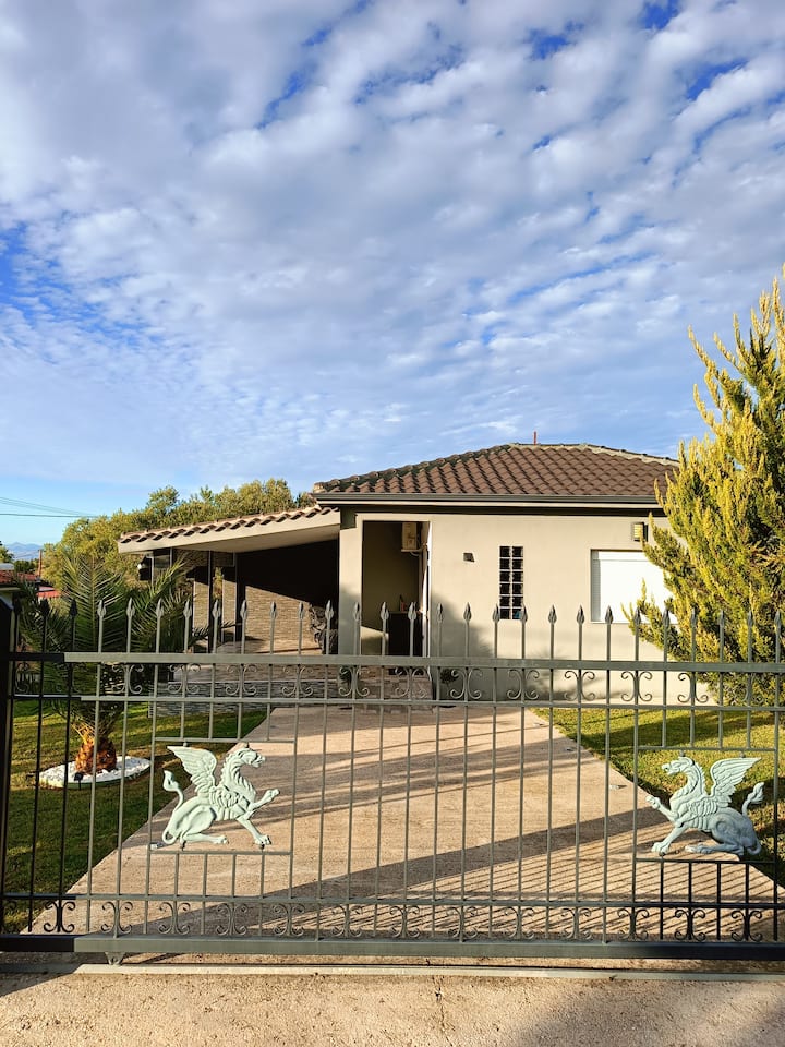 Chillout House - 哈爾基季基州