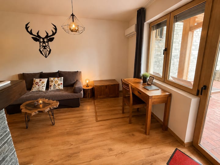 Chic Apt W/ Private Sauna - Bulgarien