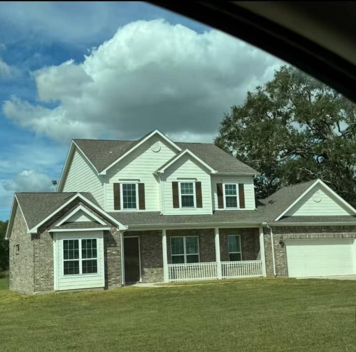Home Away From Home Estate Home - Danbury, TX