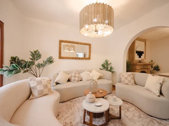 Designer House: Luxury & Style - Mexico State