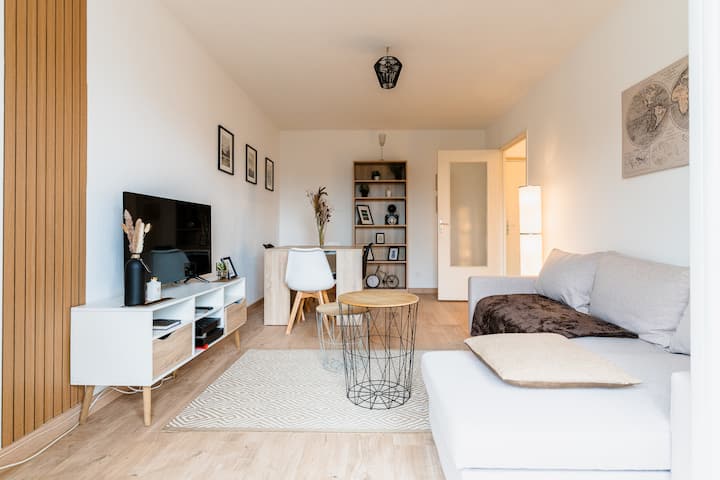 Le Contemporain – Tout ÉQuipé + Parking Privé - Metz