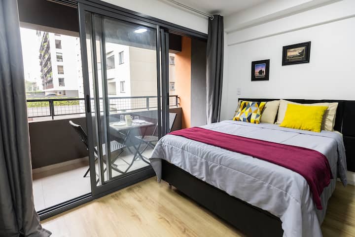 Charming Studio - Puc, Allianz Park. Pacaembu - São Paulo