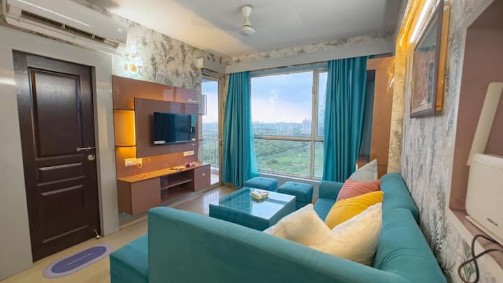 The 143 Luxe Apartment| 2 Bhk L Sec143noida - Noida