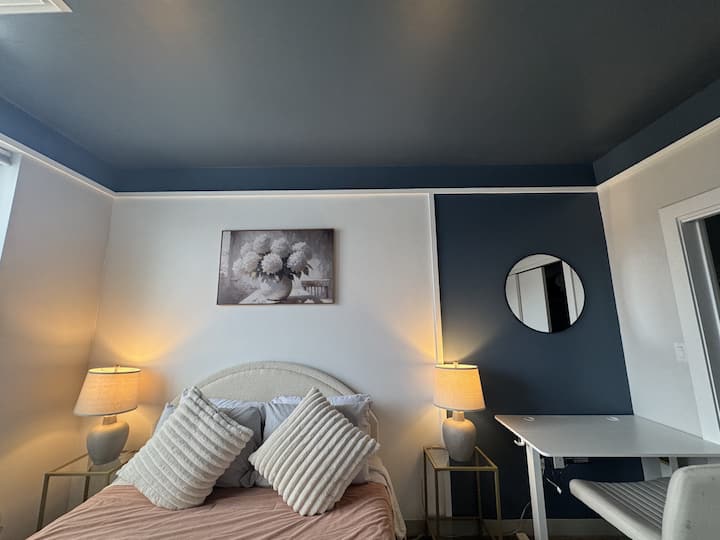 The Kelsey: View • Private Kitchen • Gym • W/d - Boston, MA