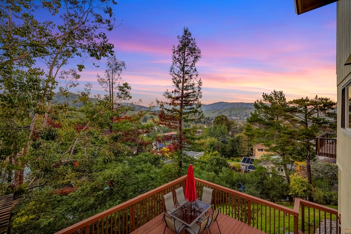 Spacious 5bd Home | Nature Views, Bbq & Billiards! - San Rafael, CA