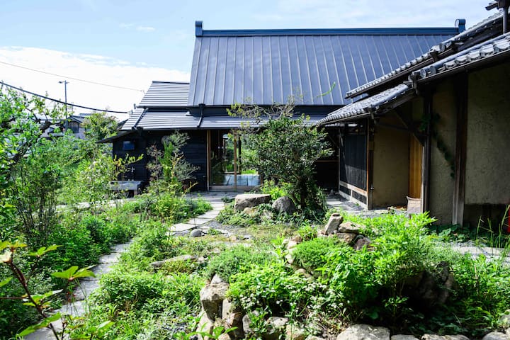 Cofunia-1 (Metal): Private Lodge | Yamanobe Trail - Nara