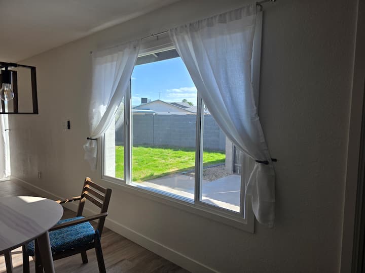 Master W/ Private Bath Tempe - Tempe, AZ