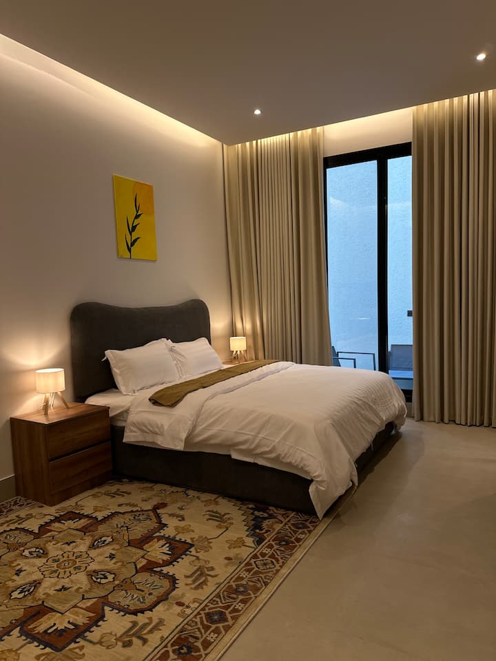 النرجس A- شقة فاخرة بتصميم فندقي مع بلكونة#N 08 - Riyadh