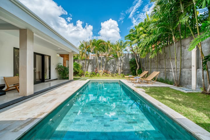Canggu Luxe 3br Villa – Near Beach, Finns & Atlas - Canggu